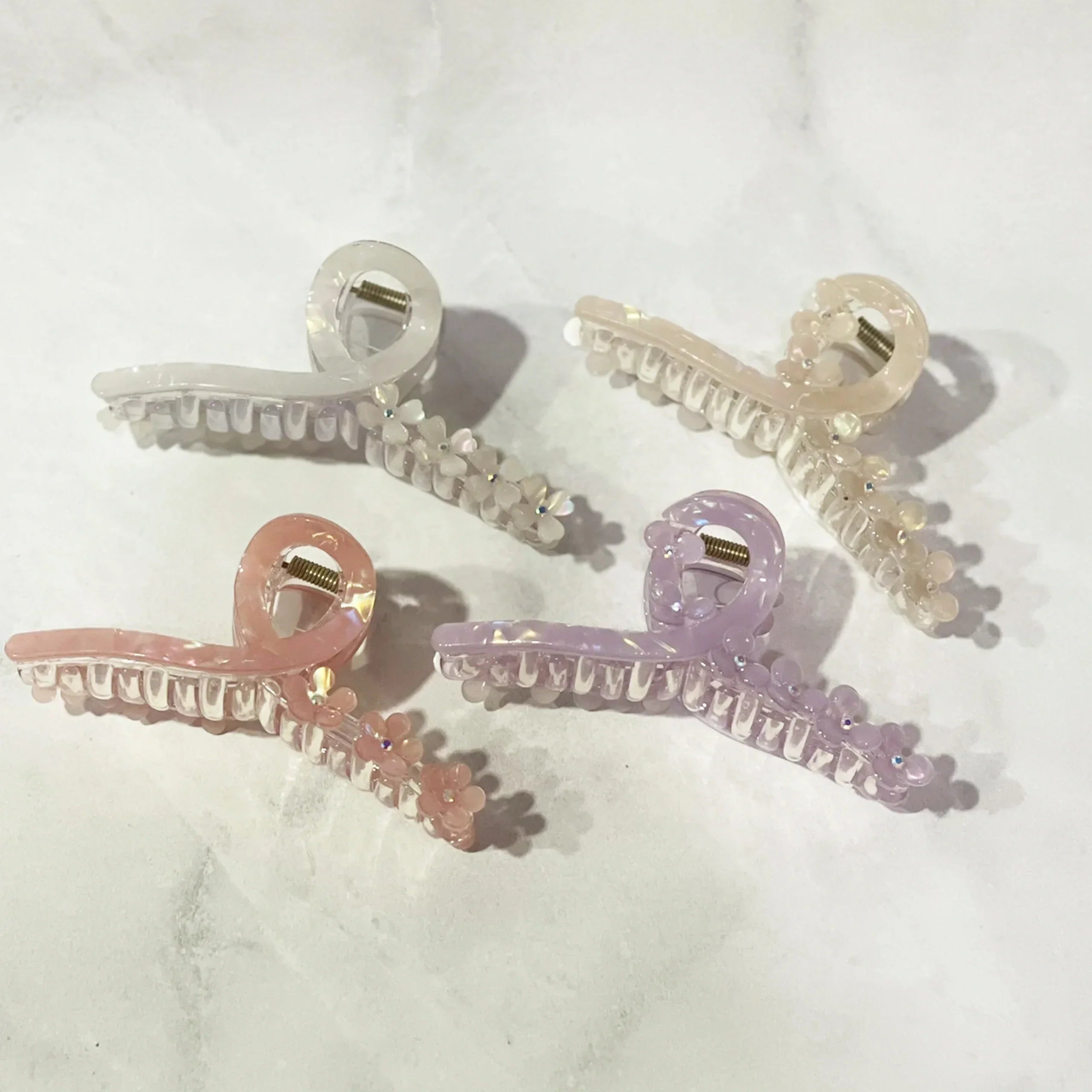 Trendy & Stylish Hair Clutches for Women – Bellaluxe by Nirat – Bella Luxe